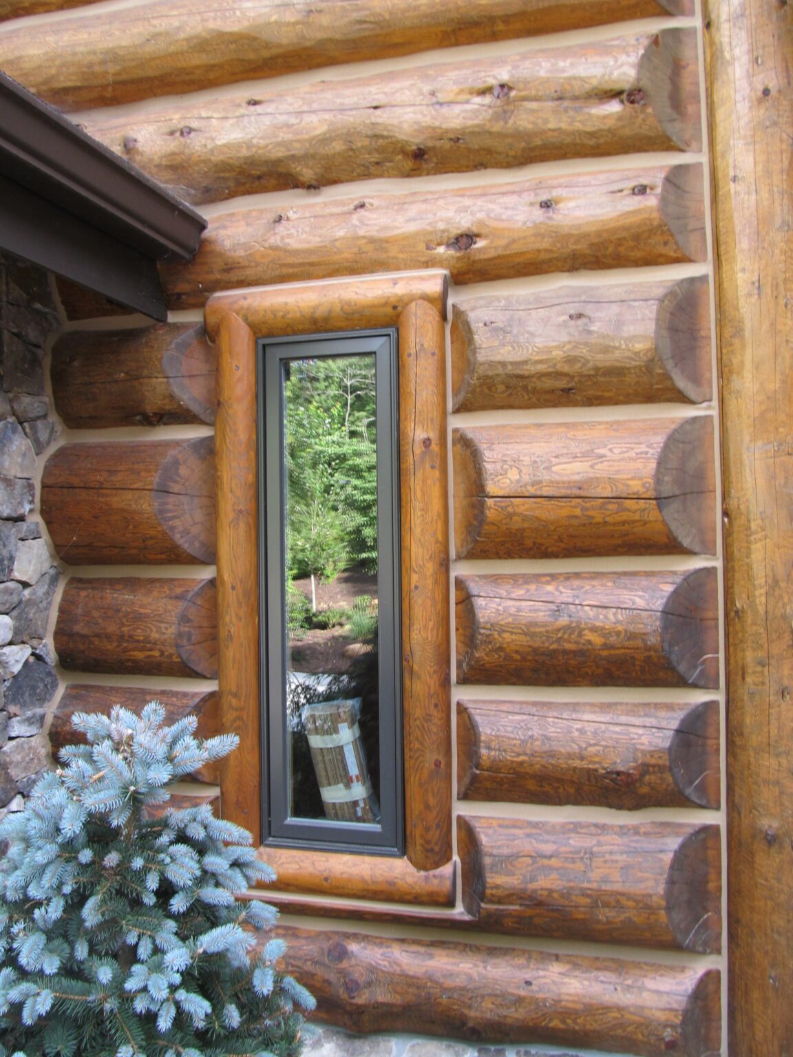 Handcrafted Log Construction - Caribou Creek Log Homes
